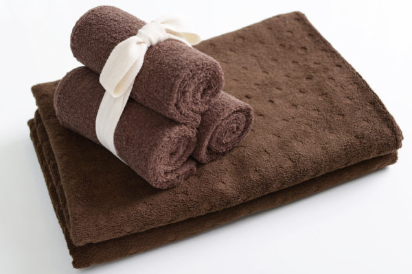 The Worst (And Best) Washcloths For Your Skin - BlackDoctor.org - Where ...